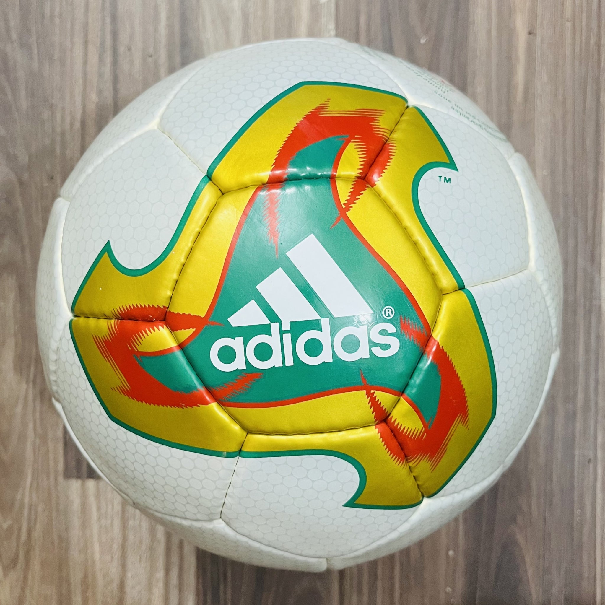 Adidas FIFA World Cup 2002 Fevernova Football Handstitched Official Ma